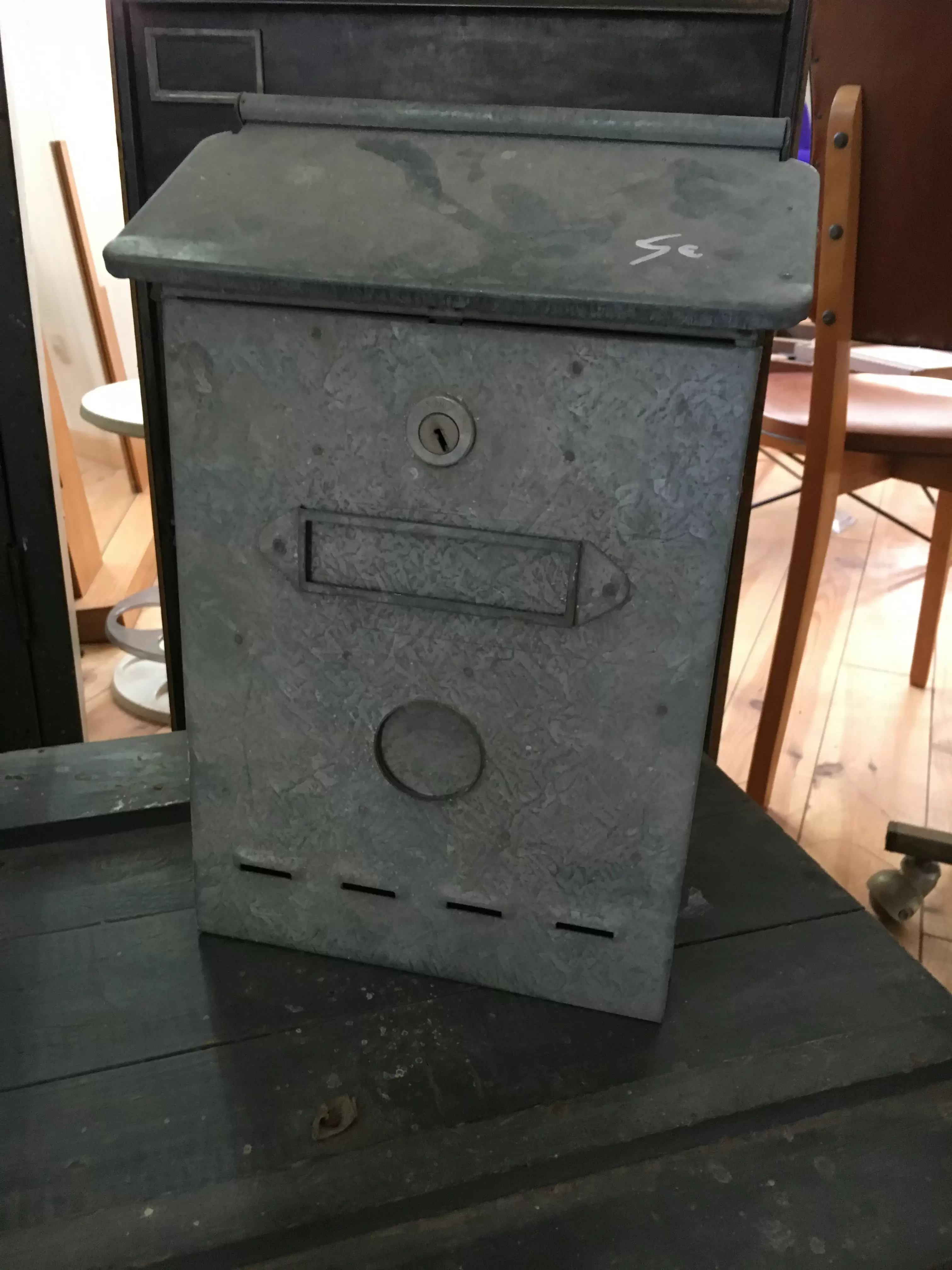Galvanized sheet metal mailbox | Brikbroc, online flea market