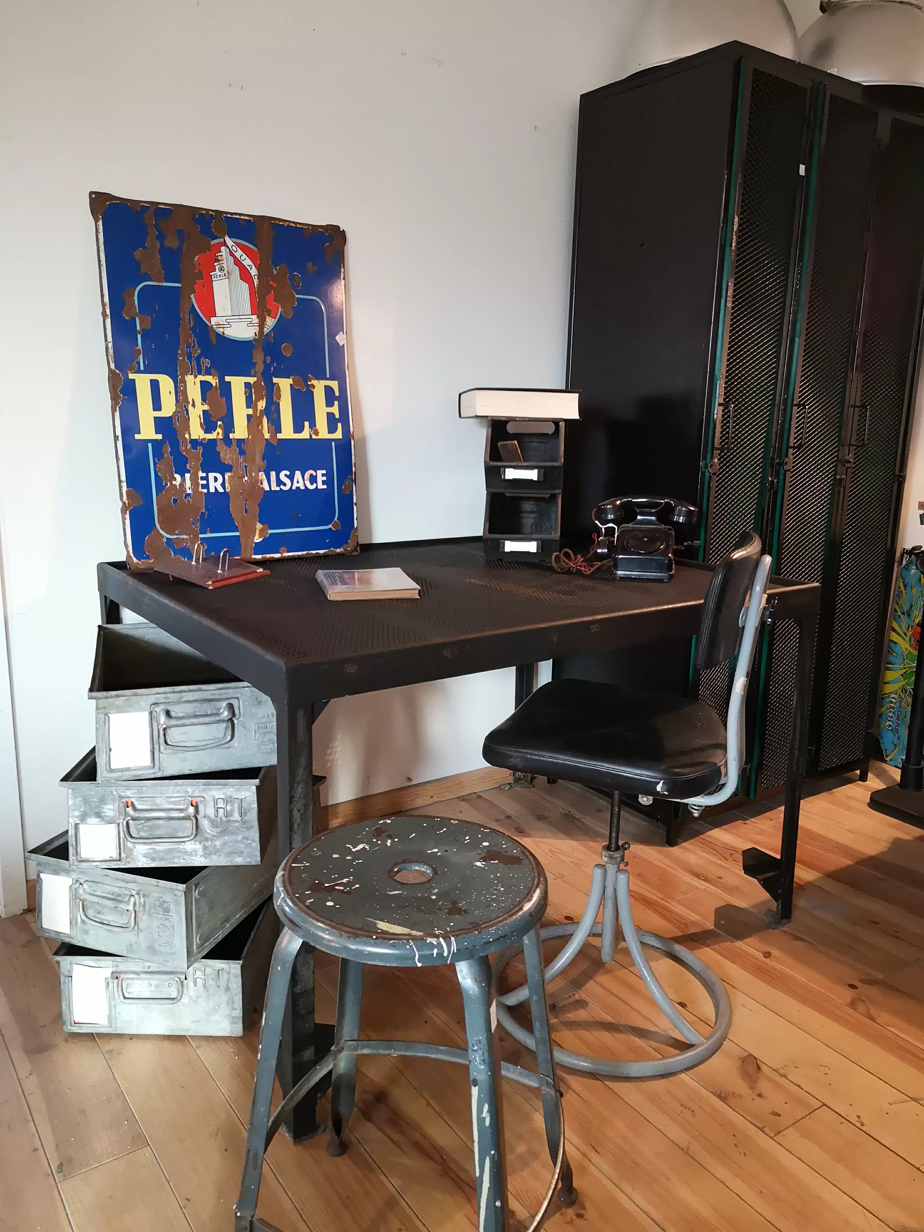 Postal sorting table | Brikbroc, online flea market